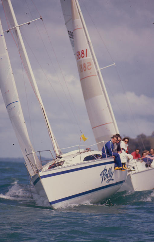 Slide: POLLY and HYPERACTIVE sailing in the Southern Ocean Regatta ...