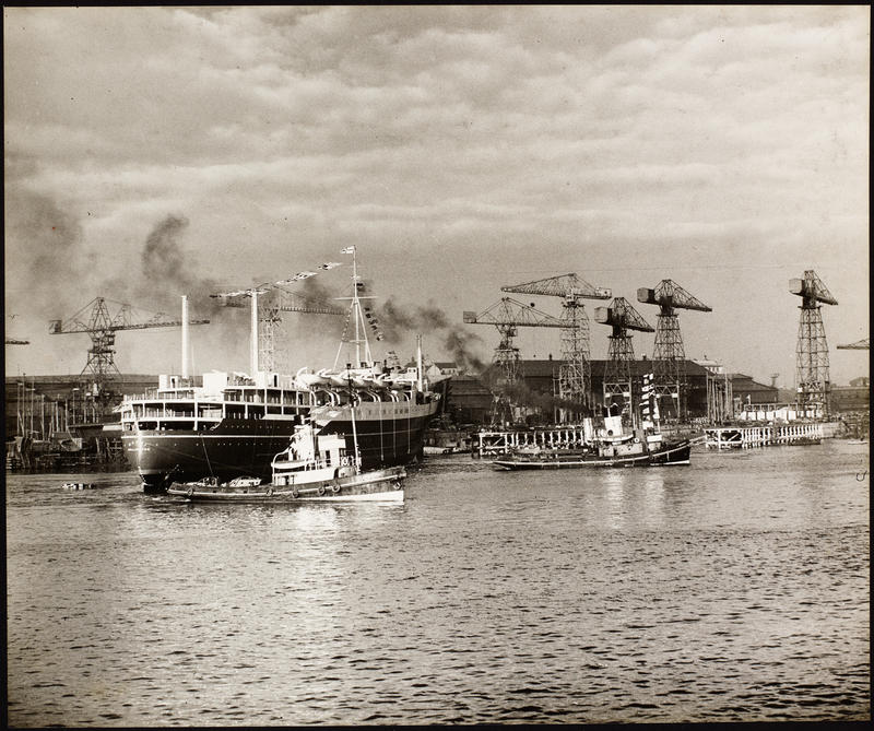 Photograph: TEV MAORI (1953) on the water, 27 Nov 1952 - New Zealand ...