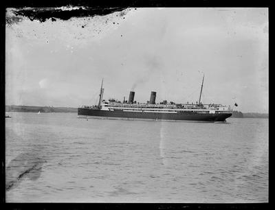 Glass plate: Steam passenger vessel [RMS NIAGARA?] - New Zealand ...
