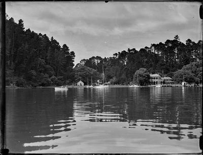 Glass plate: Kawau Island wharf and Mansion House - New Zealand ...