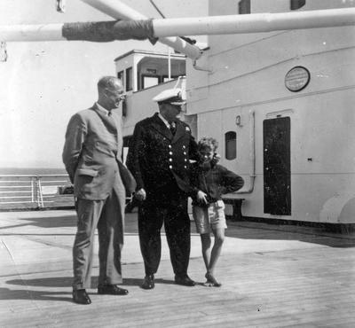 Photograph: Captain H.R.M. Smith with Jeremy Browne on RANGITATA (1929 ...