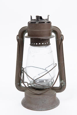 Lamp - New Zealand Maritime Museum