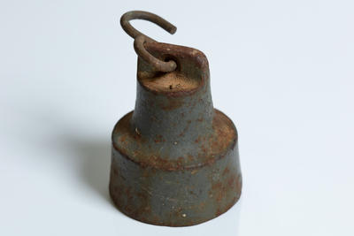 Tool: [Weight] - New Zealand Maritime Museum