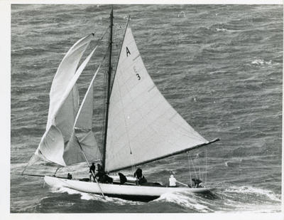 Photograph: ARIKI A-3 - New Zealand Maritime Museum