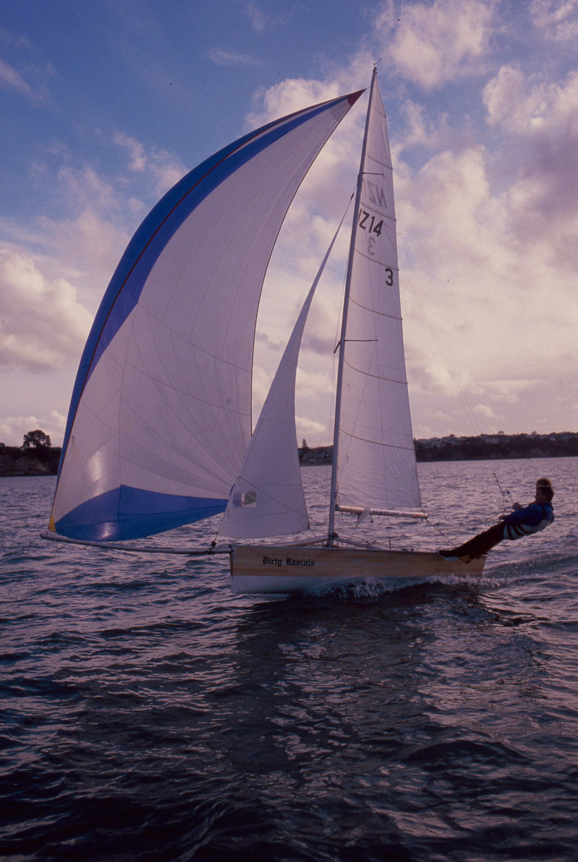 Slide: DIRTY RASCALS sailed by Adrian Hayman and Lindsay Kennedy in the ...