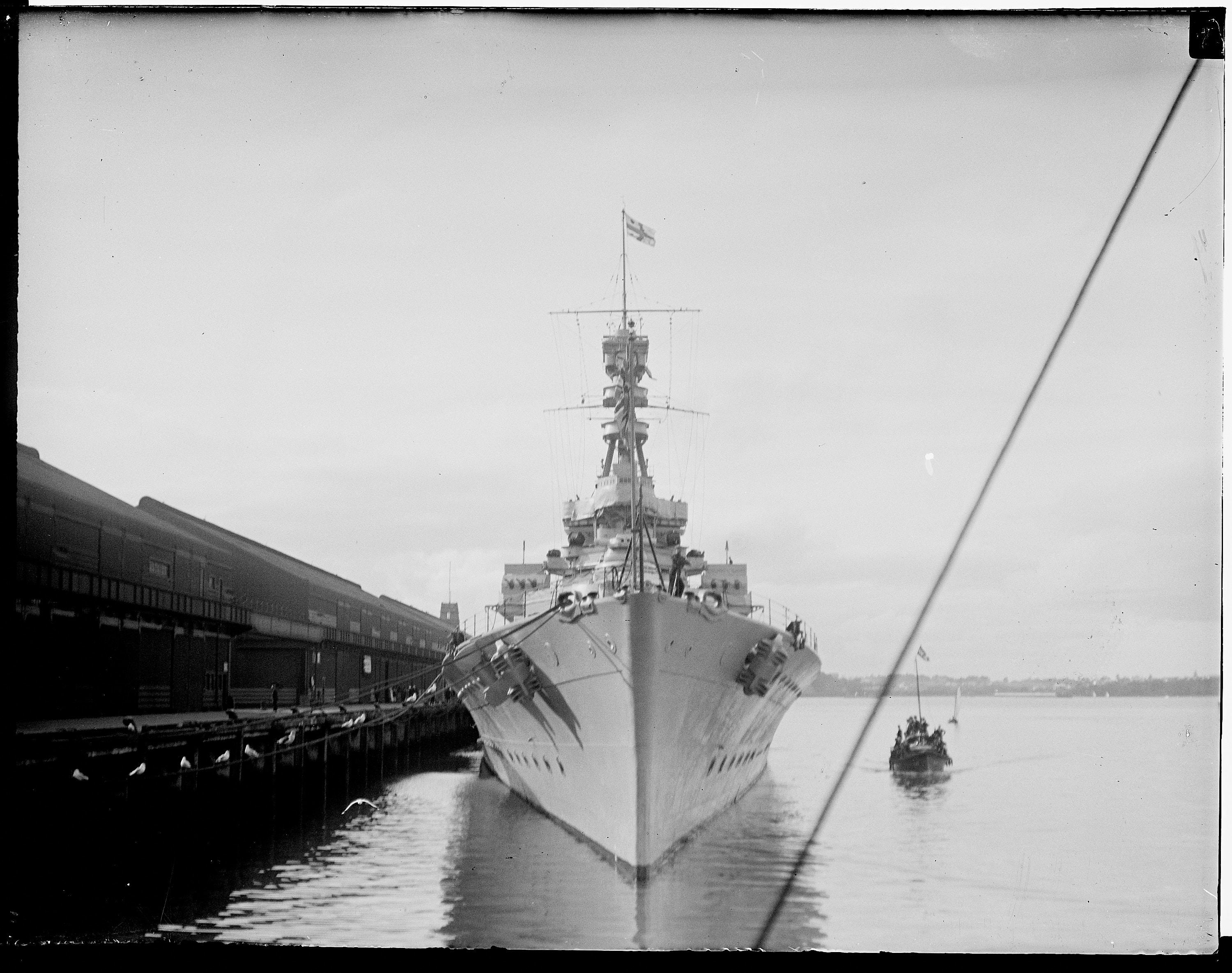 Glass plate: An image of HMS RENOWN (1916) with two views showing ...