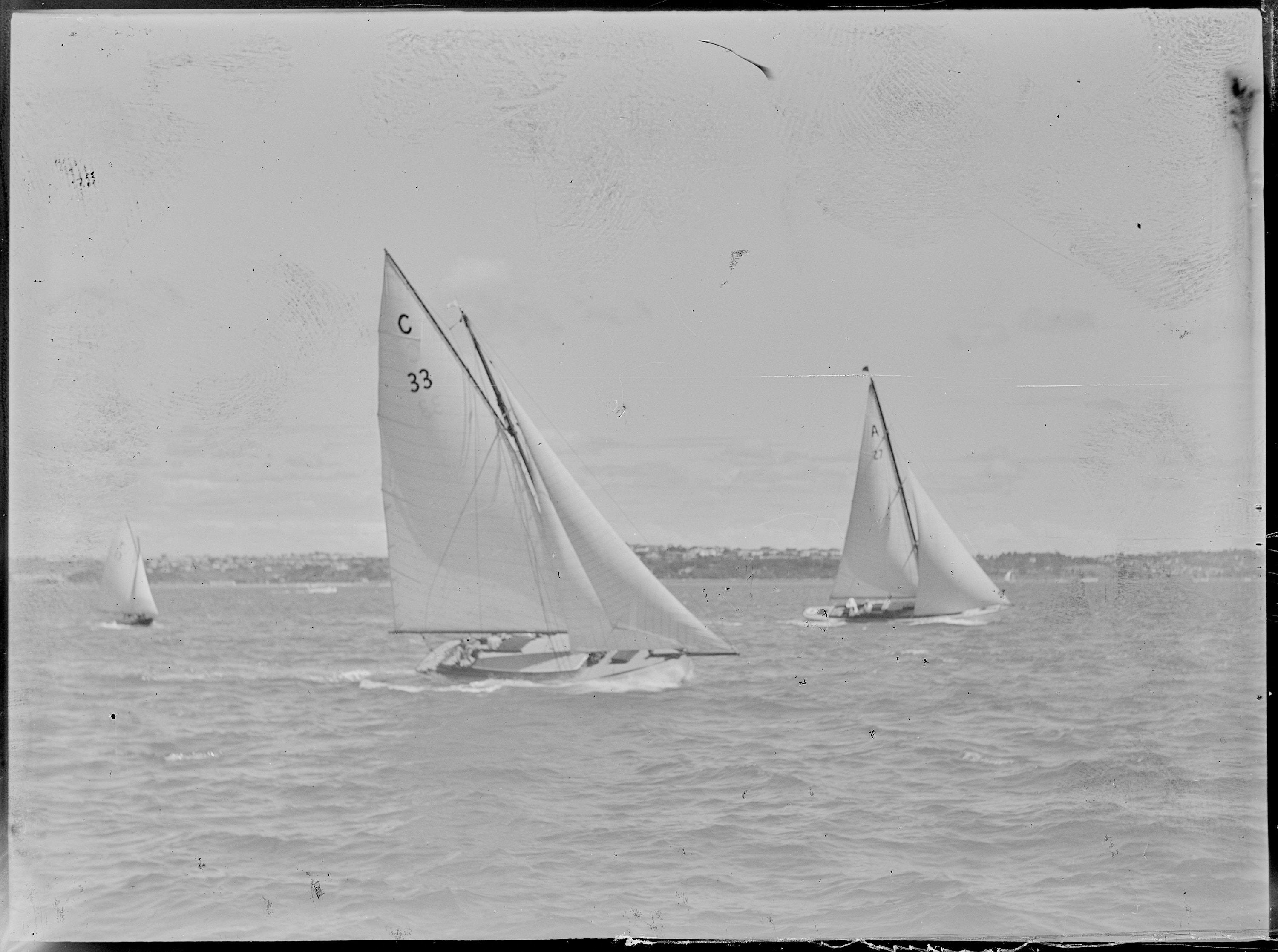 Glass plate: C-33 and AROHIA A-27 on Waitematā Harbour - New Zealand ...