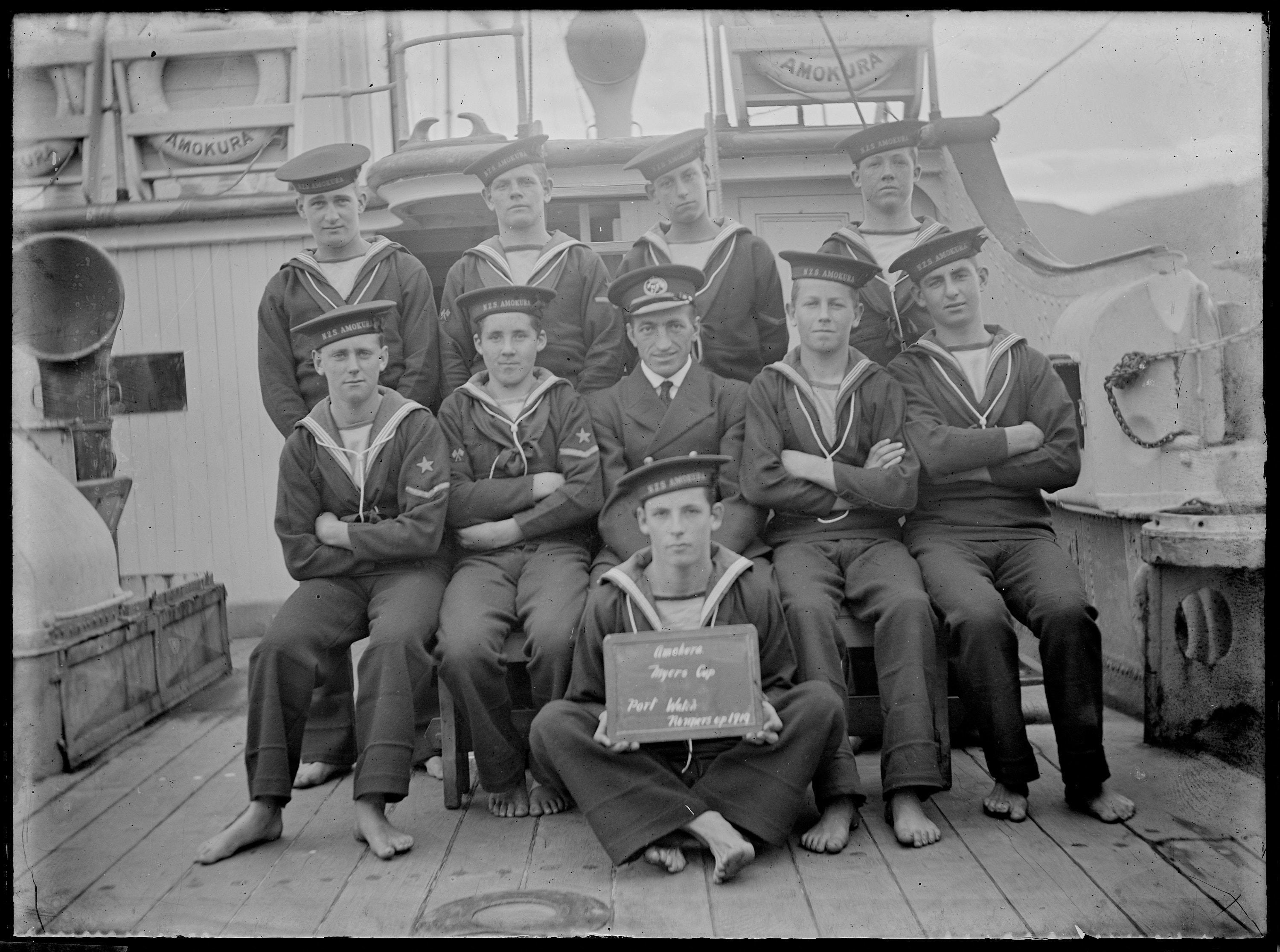 Glass plate: AMOKURA (1889) boys, runners up of Myers cup, 1919 - New ...