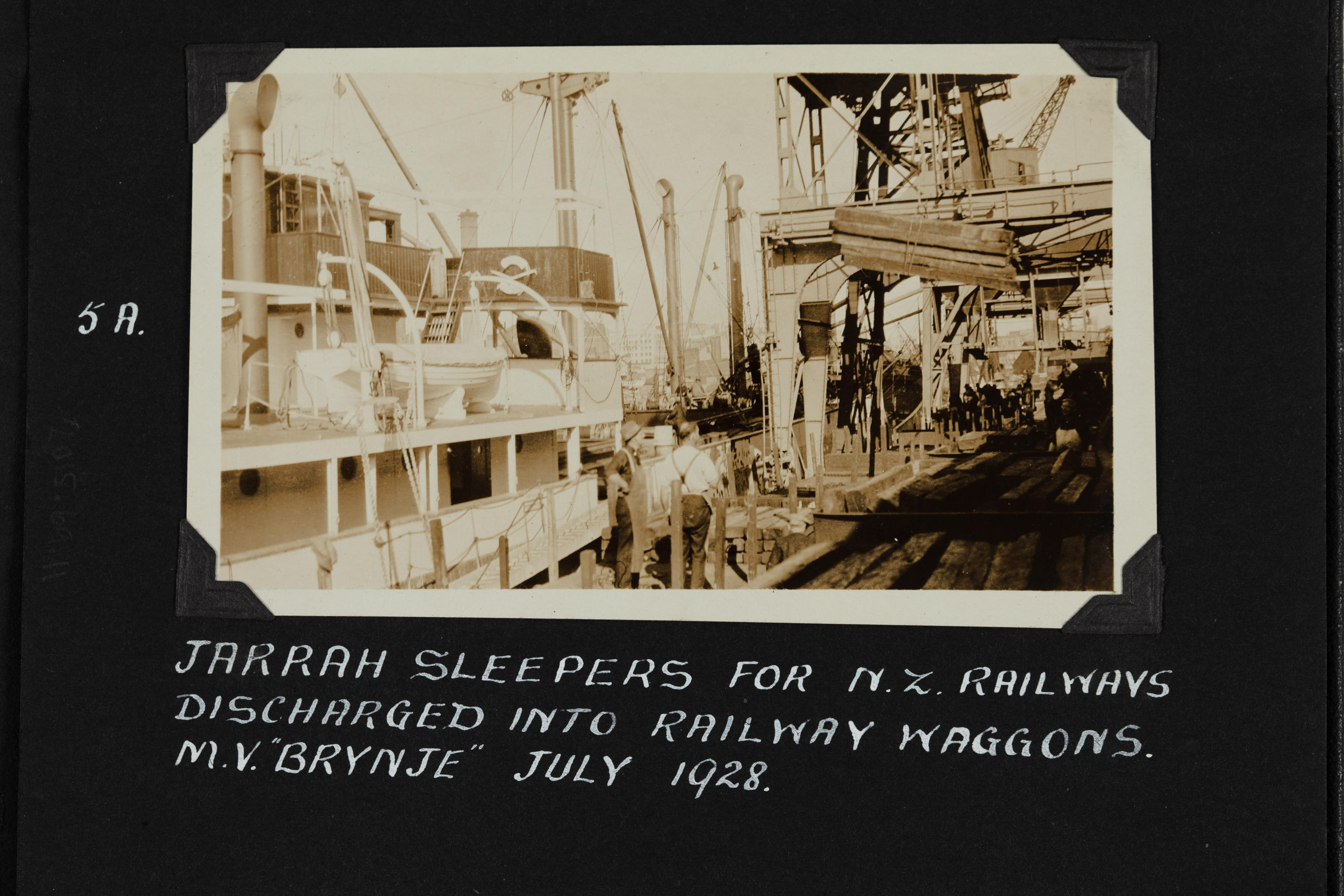Photograph: M.V. BRYNJE discharging jarrah sleepers - New Zealand ...