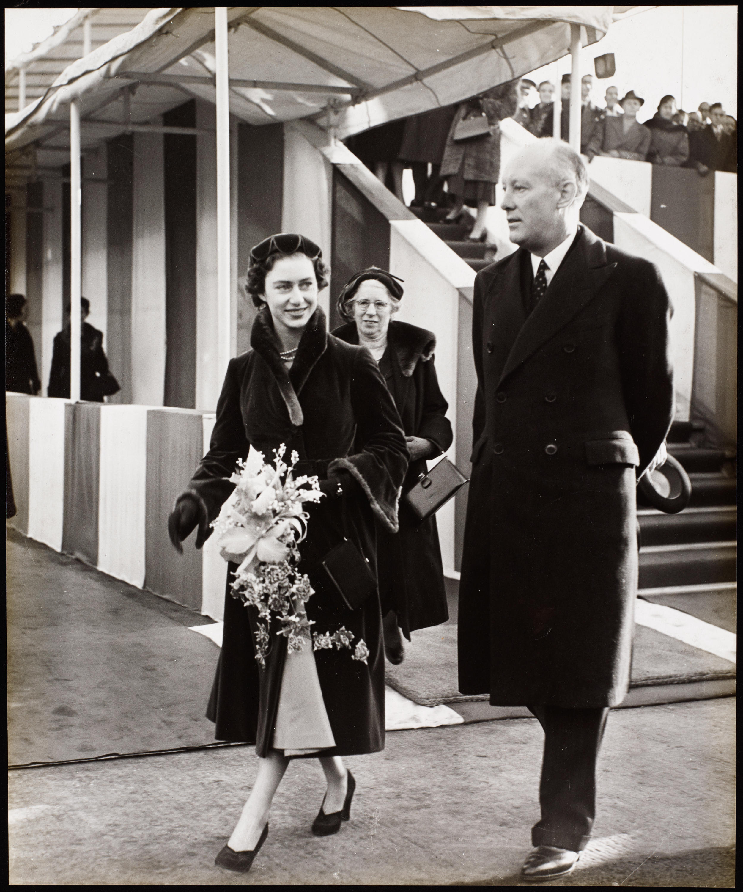 Photograph: HRH Princess Margaret at launch of TEV MAORI (1953), 27 Nov ...