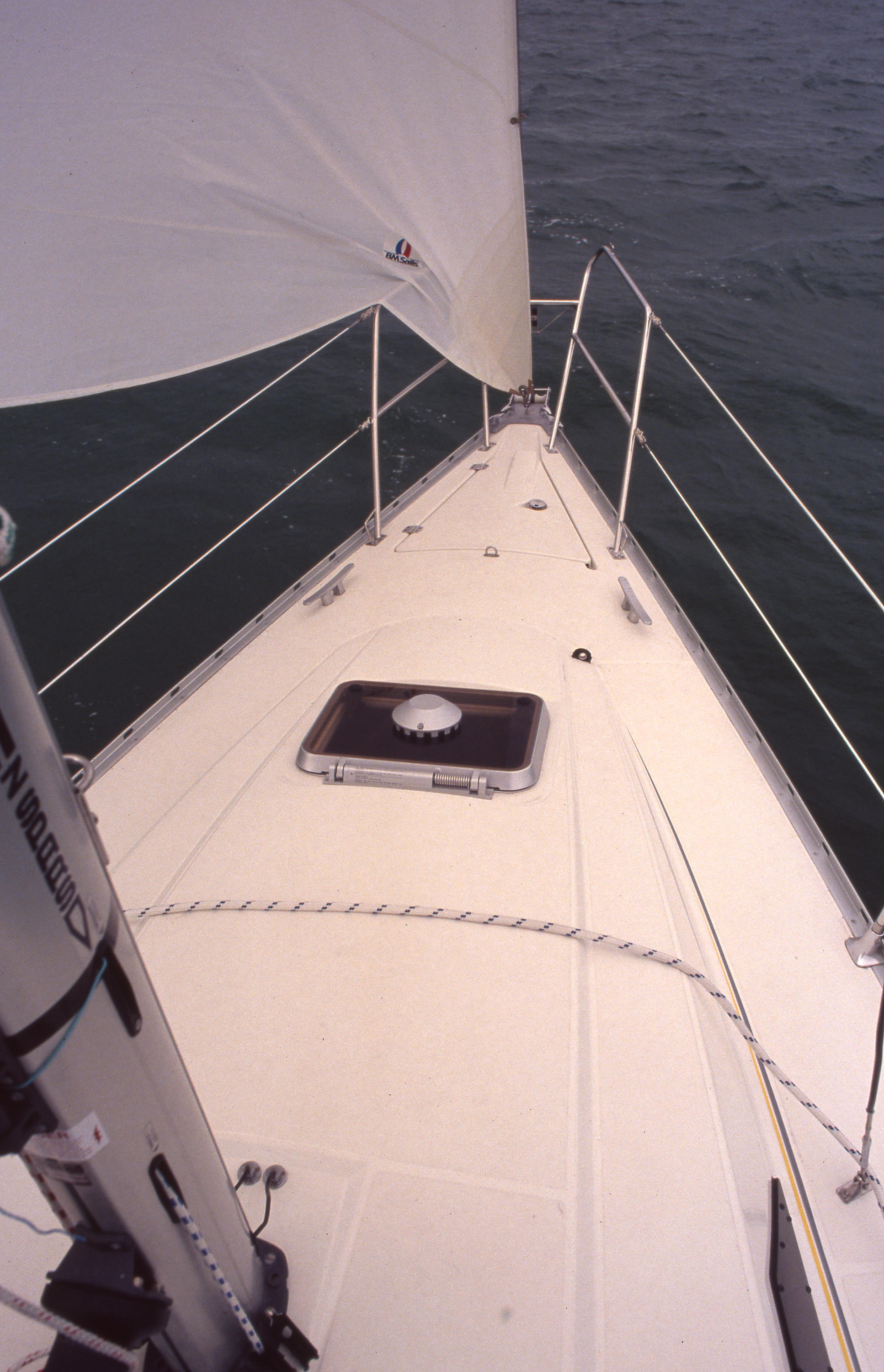 Slide: Jeanneau Sun Light 90/90 - New Zealand Maritime Museum
