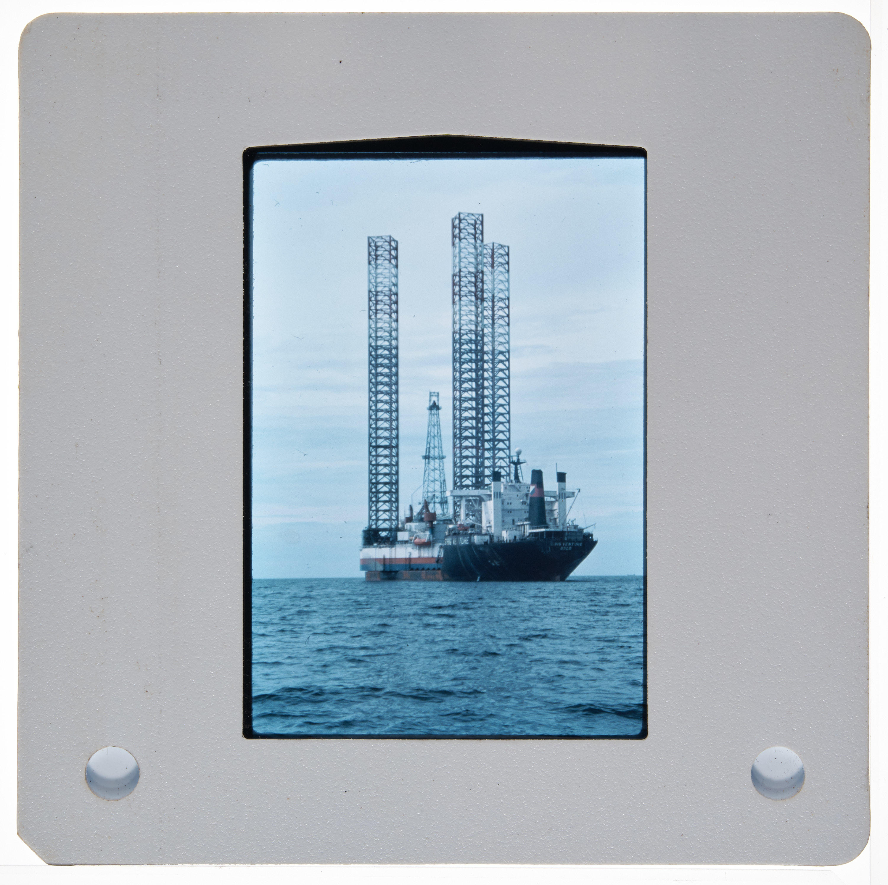 Slide: Platform vessel, Magellan Strait, Chile - New Zealand Maritime ...