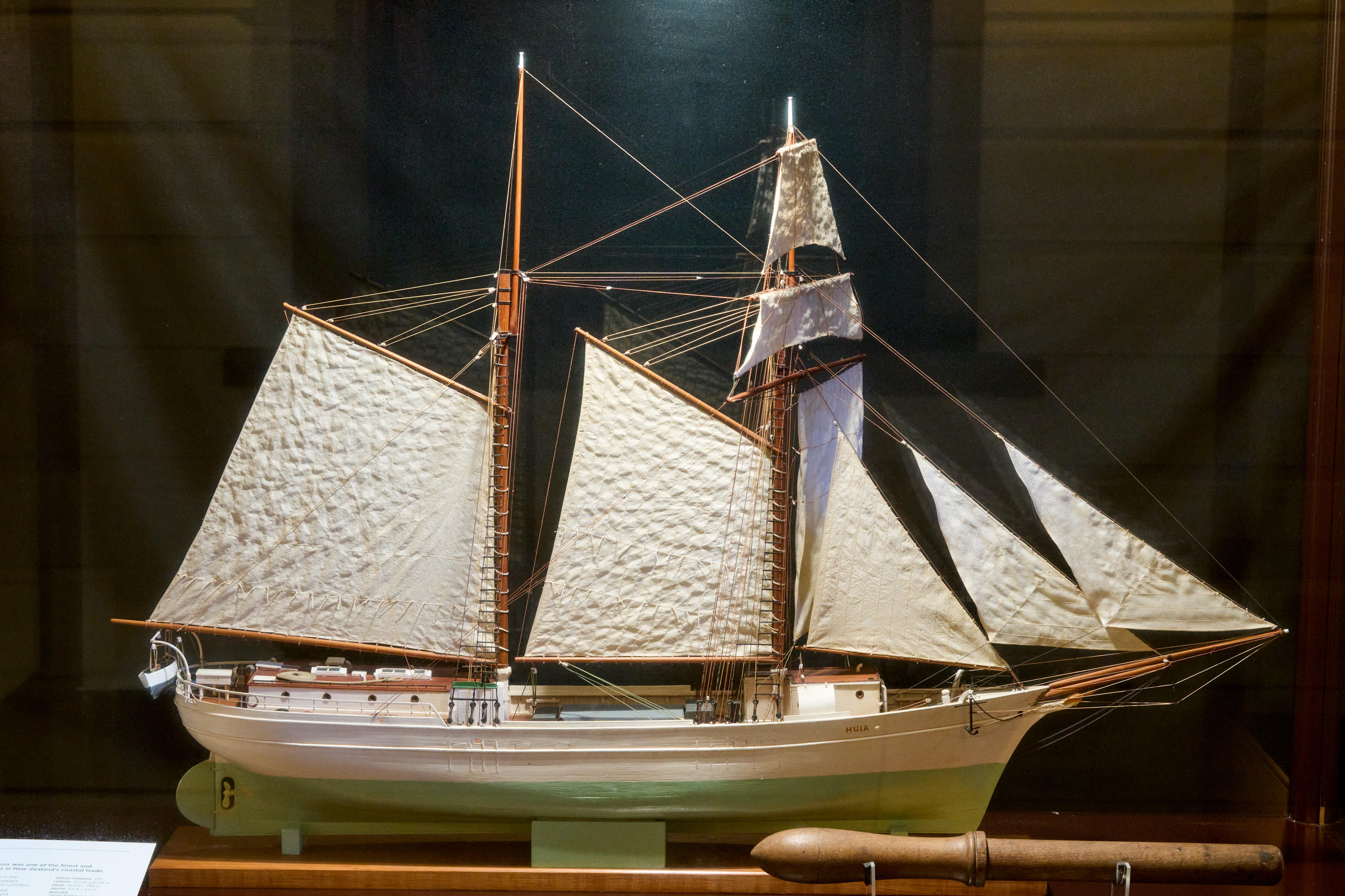 Model: topsail schooner HUIA - New Zealand Maritime Museum