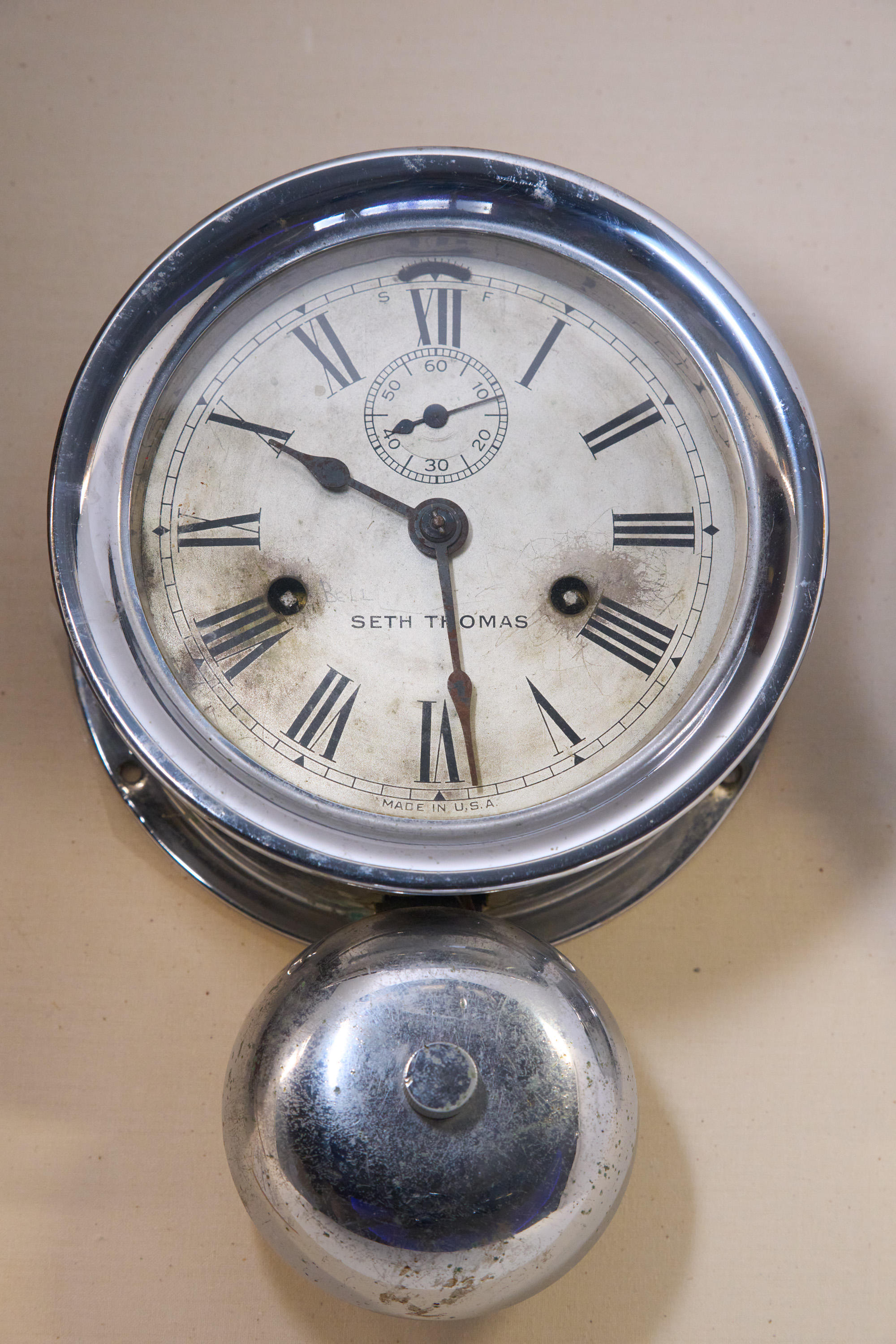 Clock: Ship's Bell Clock - New Zealand Maritime Museum