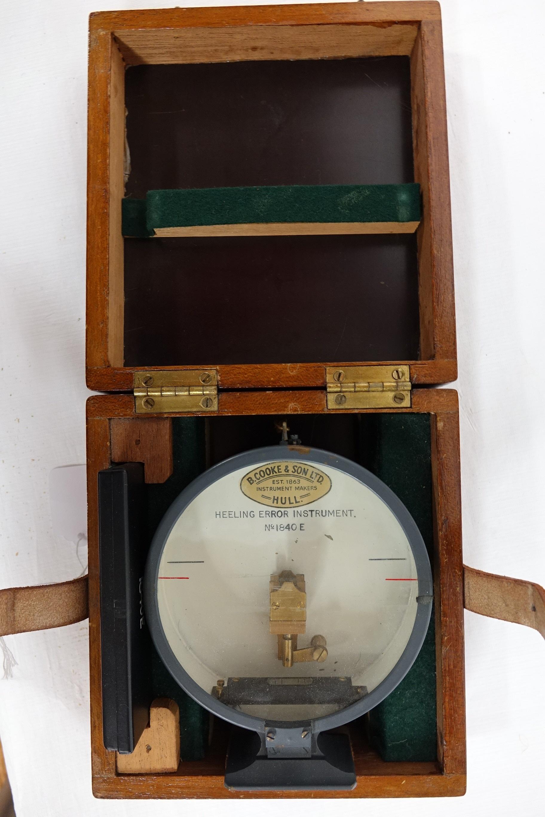 Heeling error instrument - New Zealand Maritime Museum