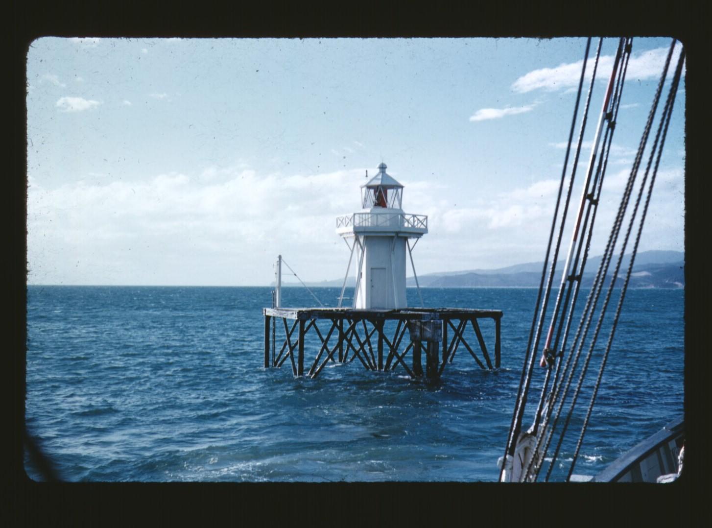 Slide: 'Ponui automatic light' - New Zealand Maritime Museum