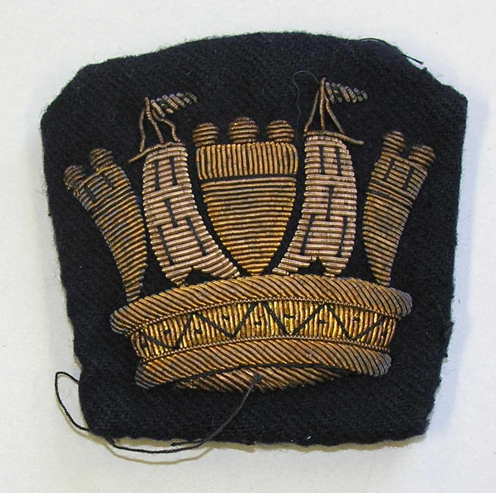 Badge: Naval Crown - New Zealand Maritime Museum