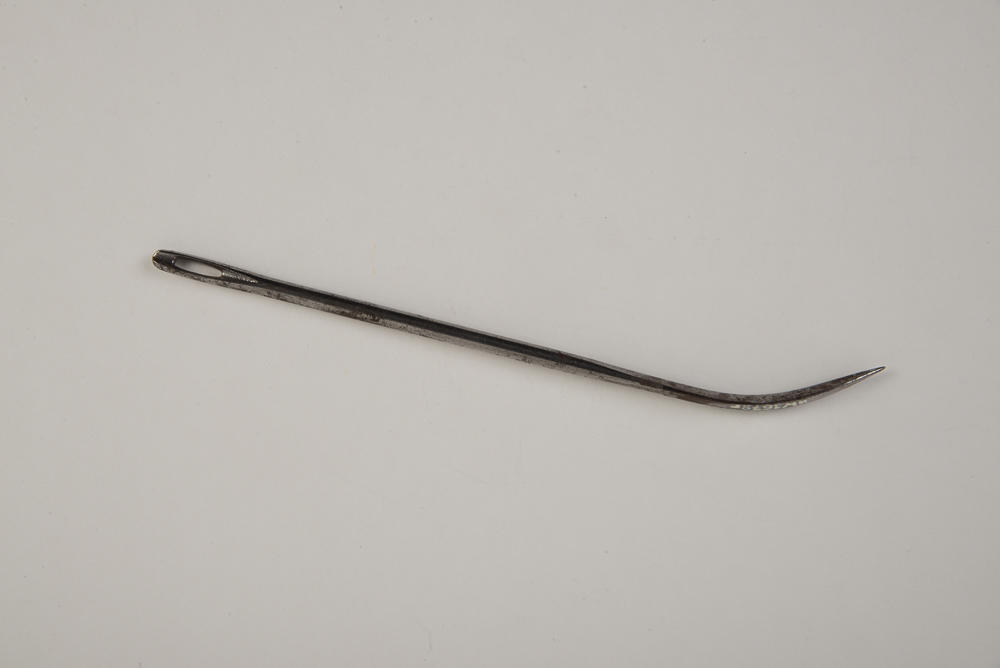 Sack needle - New Zealand Maritime Museum