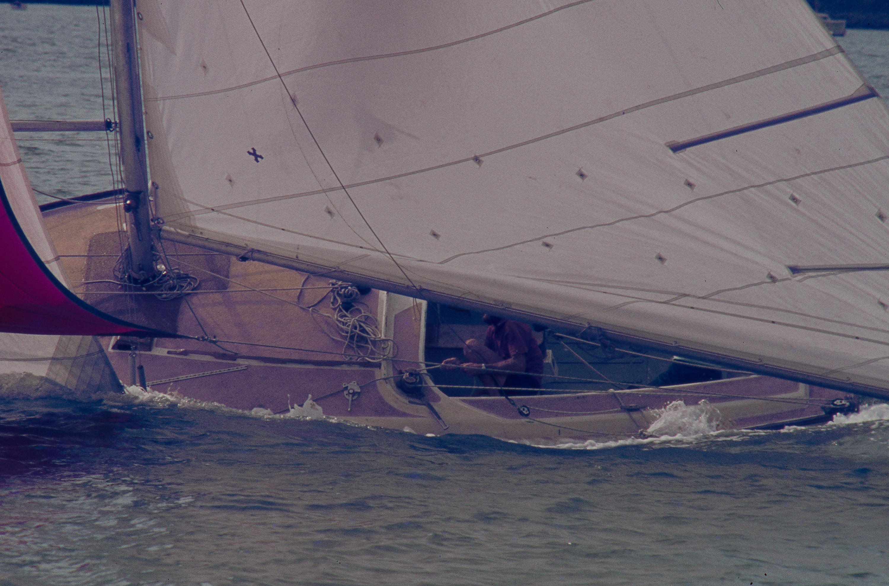 Slide: L-Class Mullet Boat competing in the 1977 Lipton Cup race - New ...
