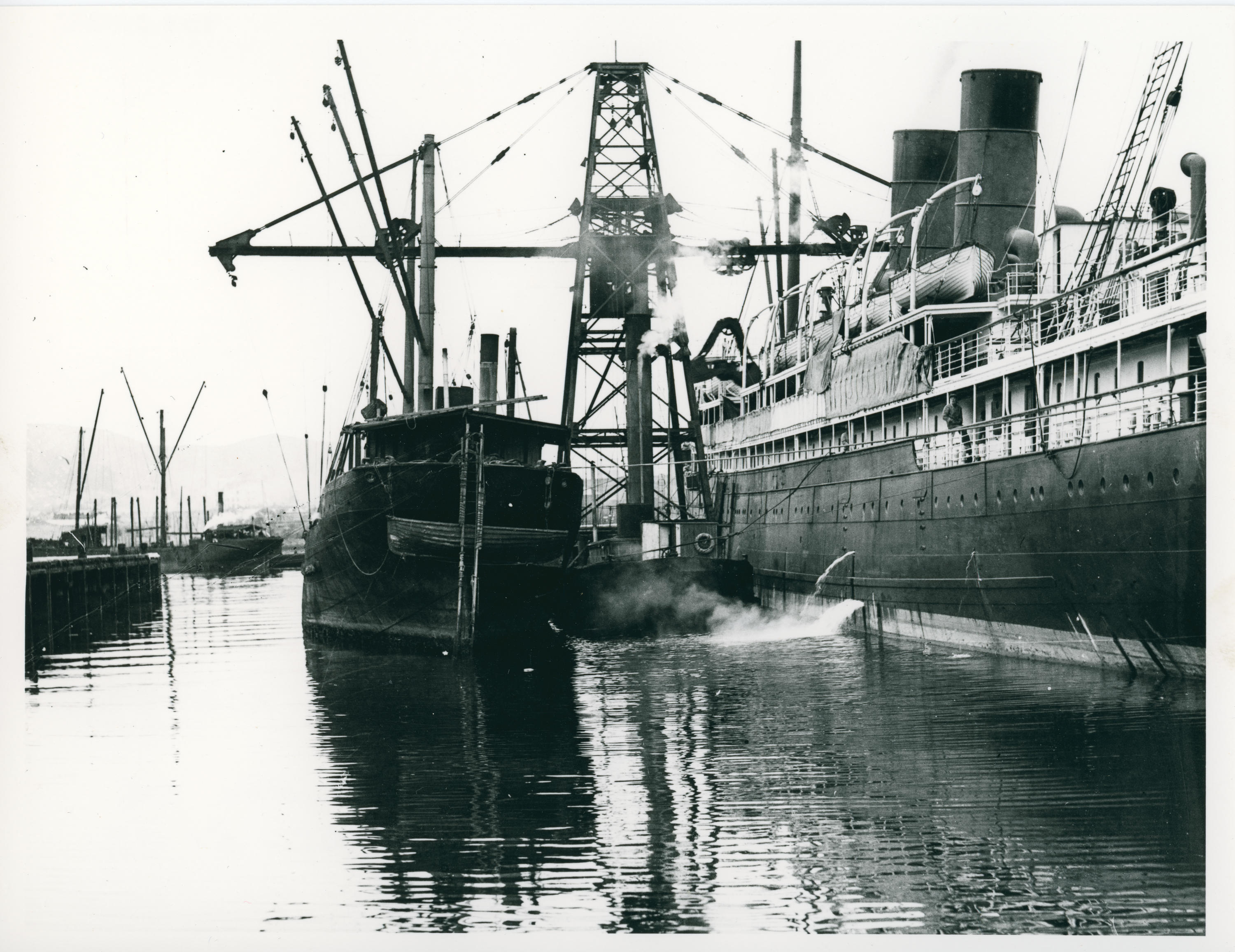 Photograph: TSS MAHENO (1905) in port coaling, 1930s - New Zealand ...