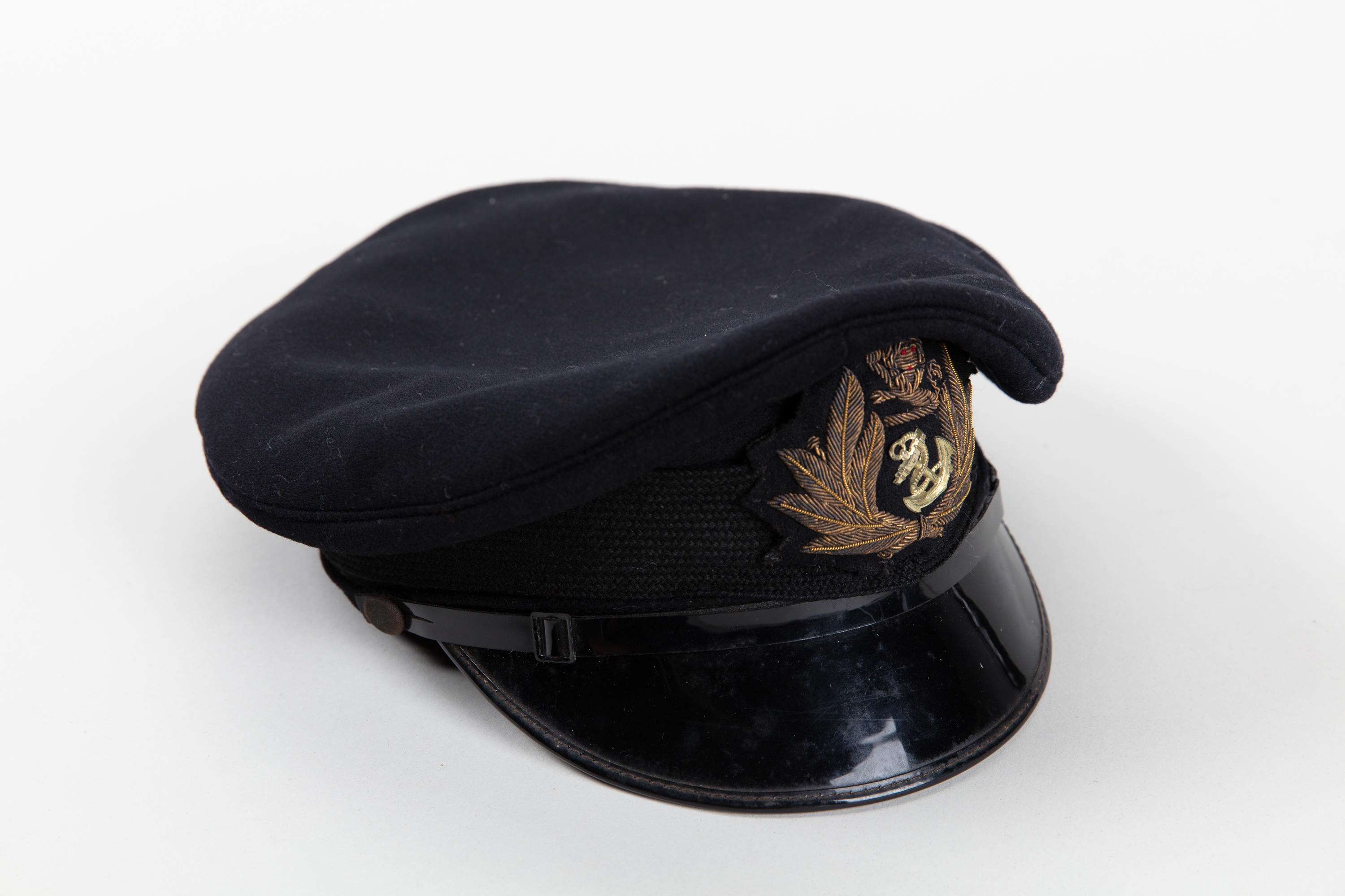 Clothing: Merchant Navy cap - New Zealand Maritime Museum