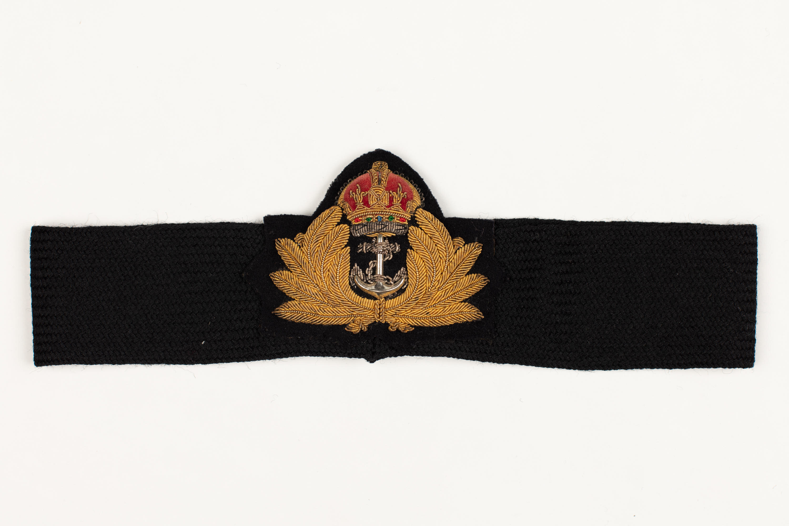 Cap Band, Royal Navy Badge - New Zealand Maritime Museum