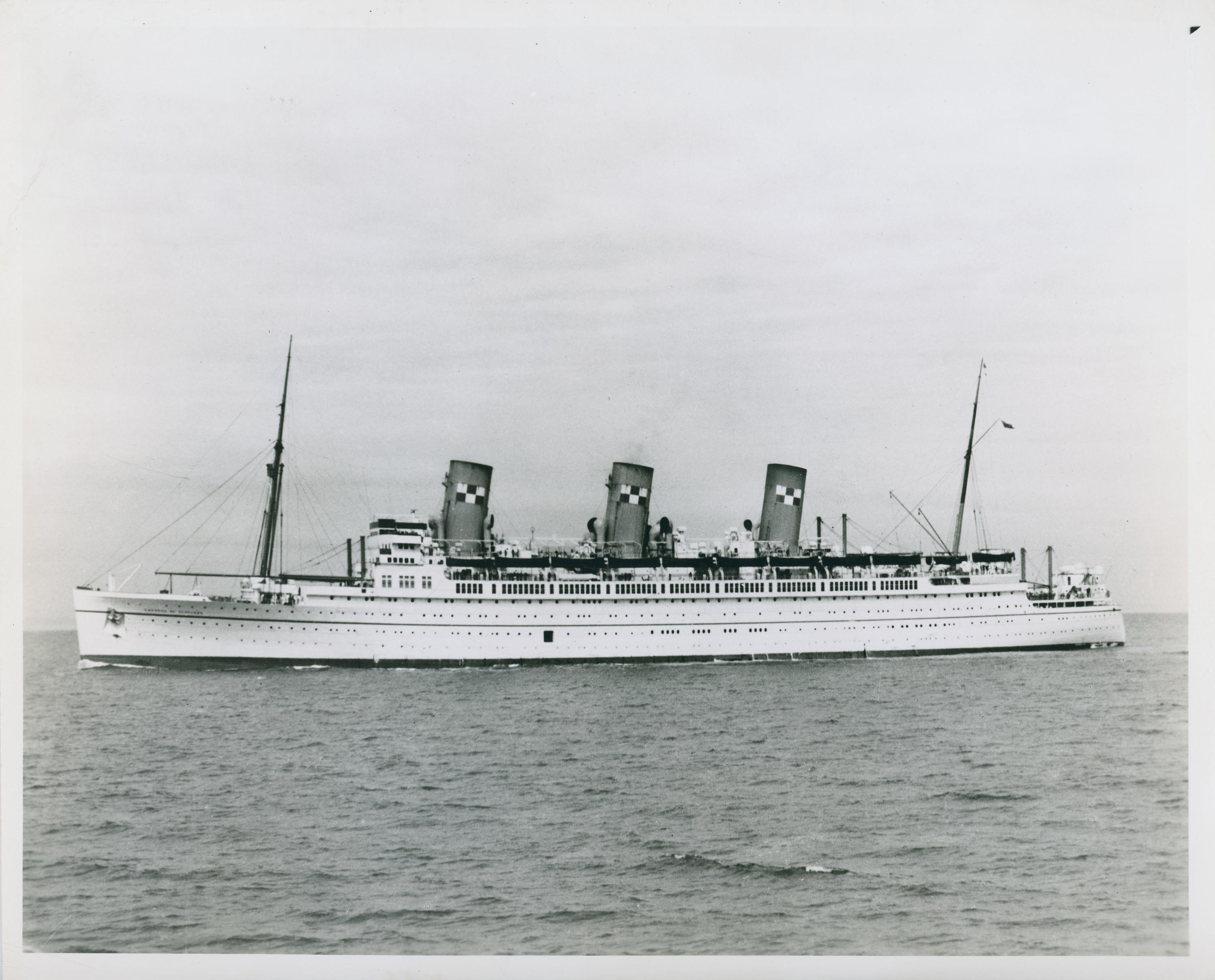 Photograph: EMPRESS OF SCOTLAND (1930) - New Zealand Maritime Museum
