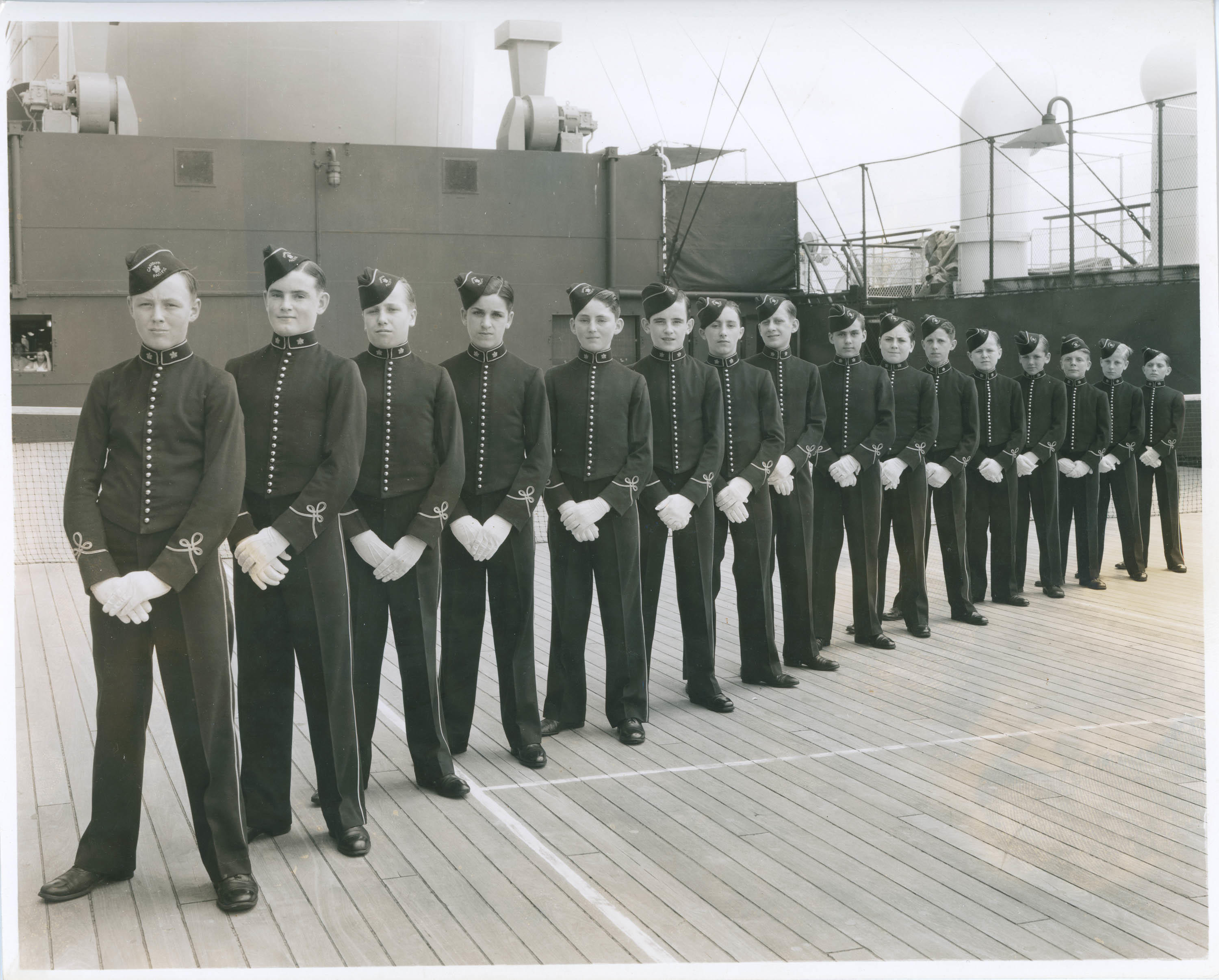 Photograph: EMPRESS OF BRITAIN (1930) - New Zealand Maritime Museum