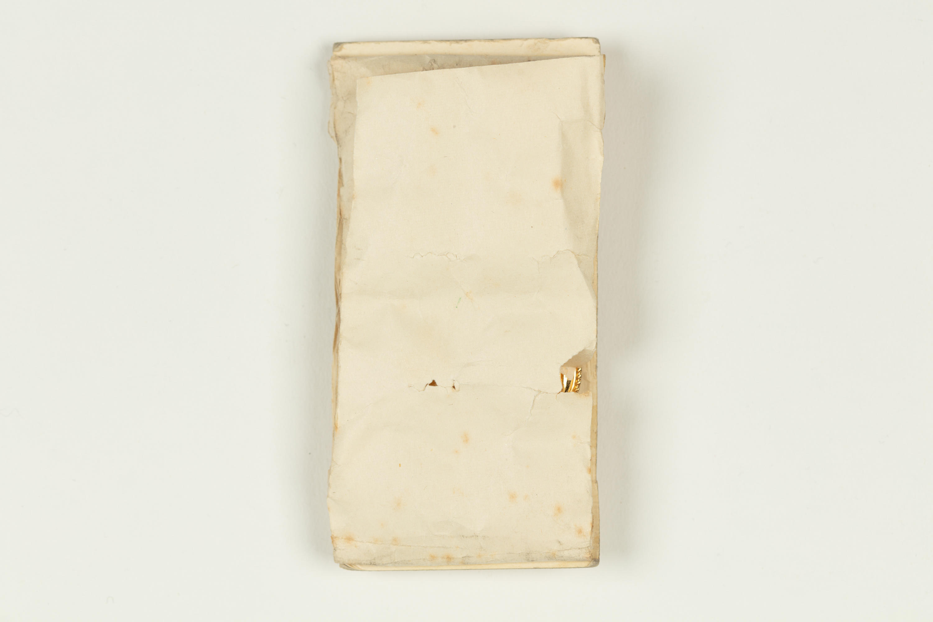 Buttons: merchant navy - New Zealand Maritime Museum