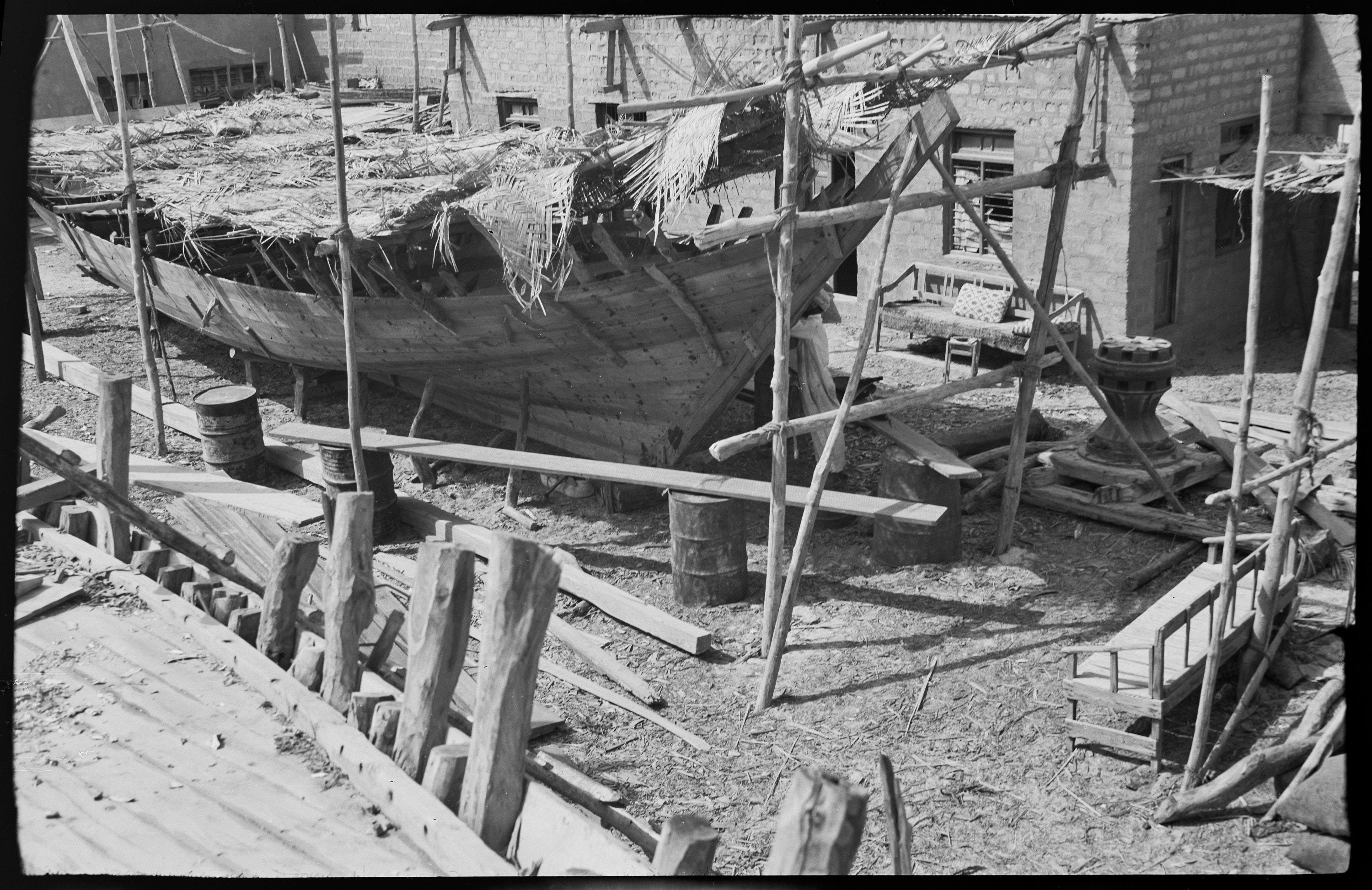 Negative: Ship building, Kuwait, 1972 - New Zealand Maritime Museum