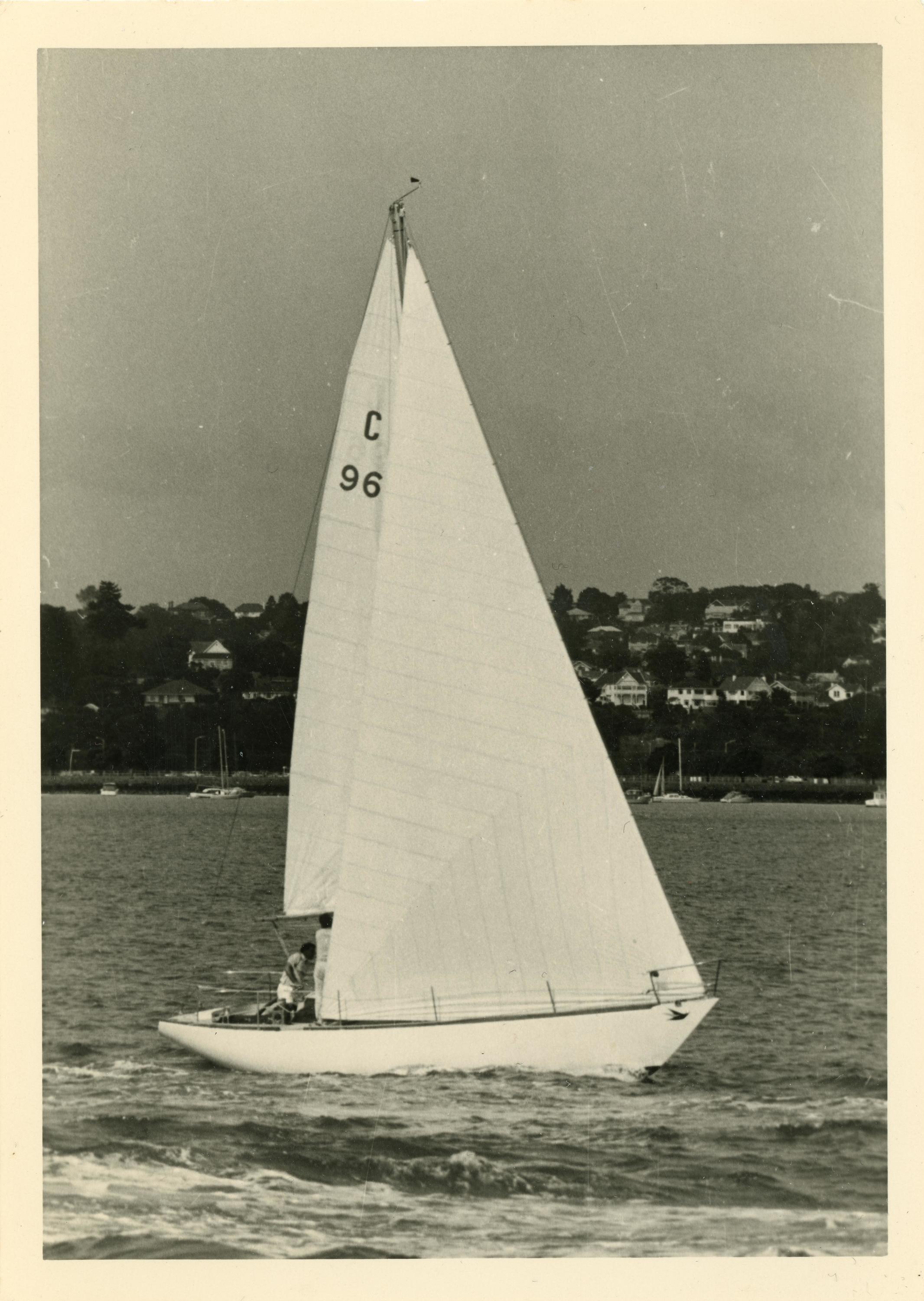Photograph: RAINBOW II C-96 on Waitematā Harbour - New Zealand Maritime ...