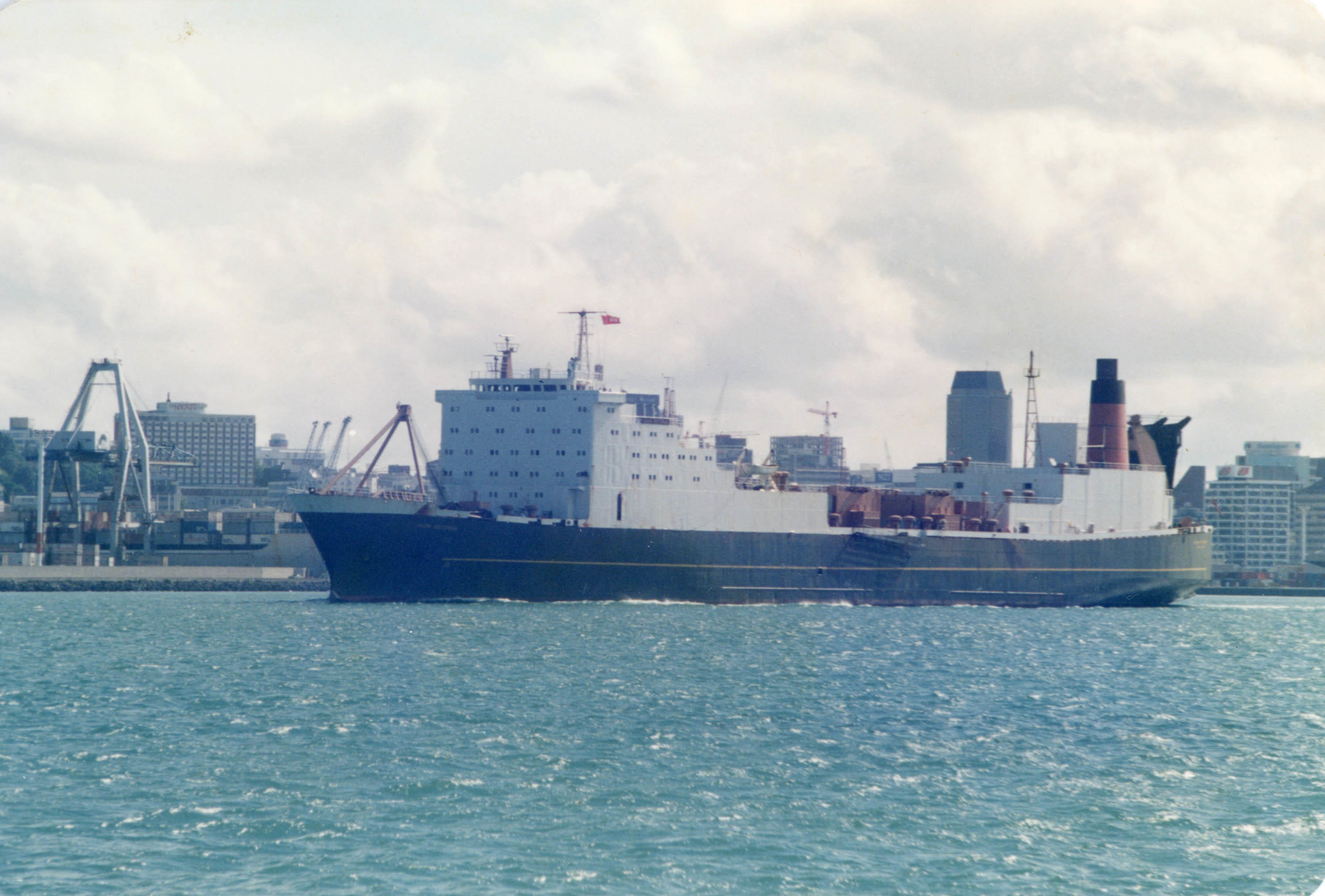 Photograph: Unidentified Union Steam Ship Co vessel on Waitematā ...