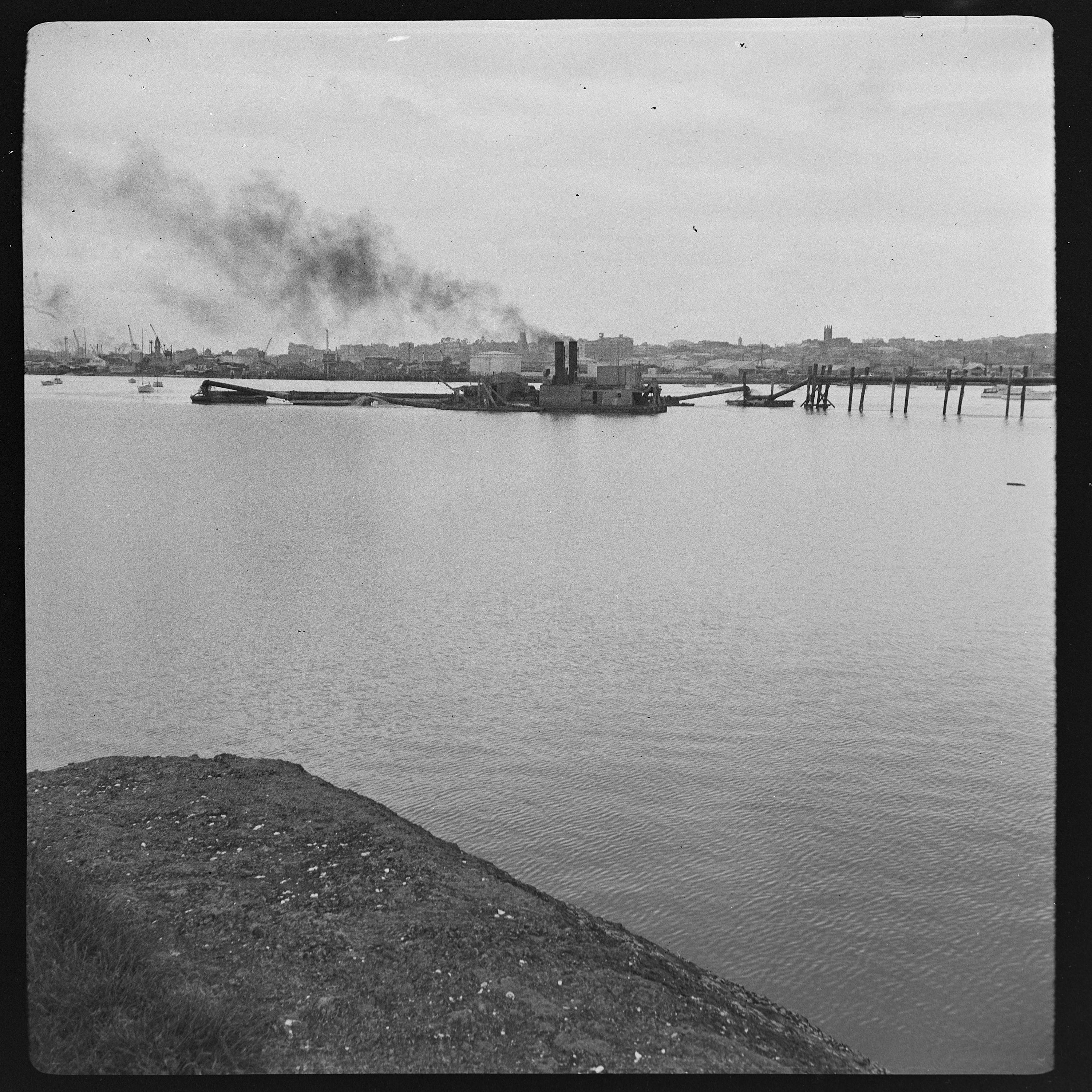 Negative: Auckland Harbour Board - New Zealand Maritime Museum