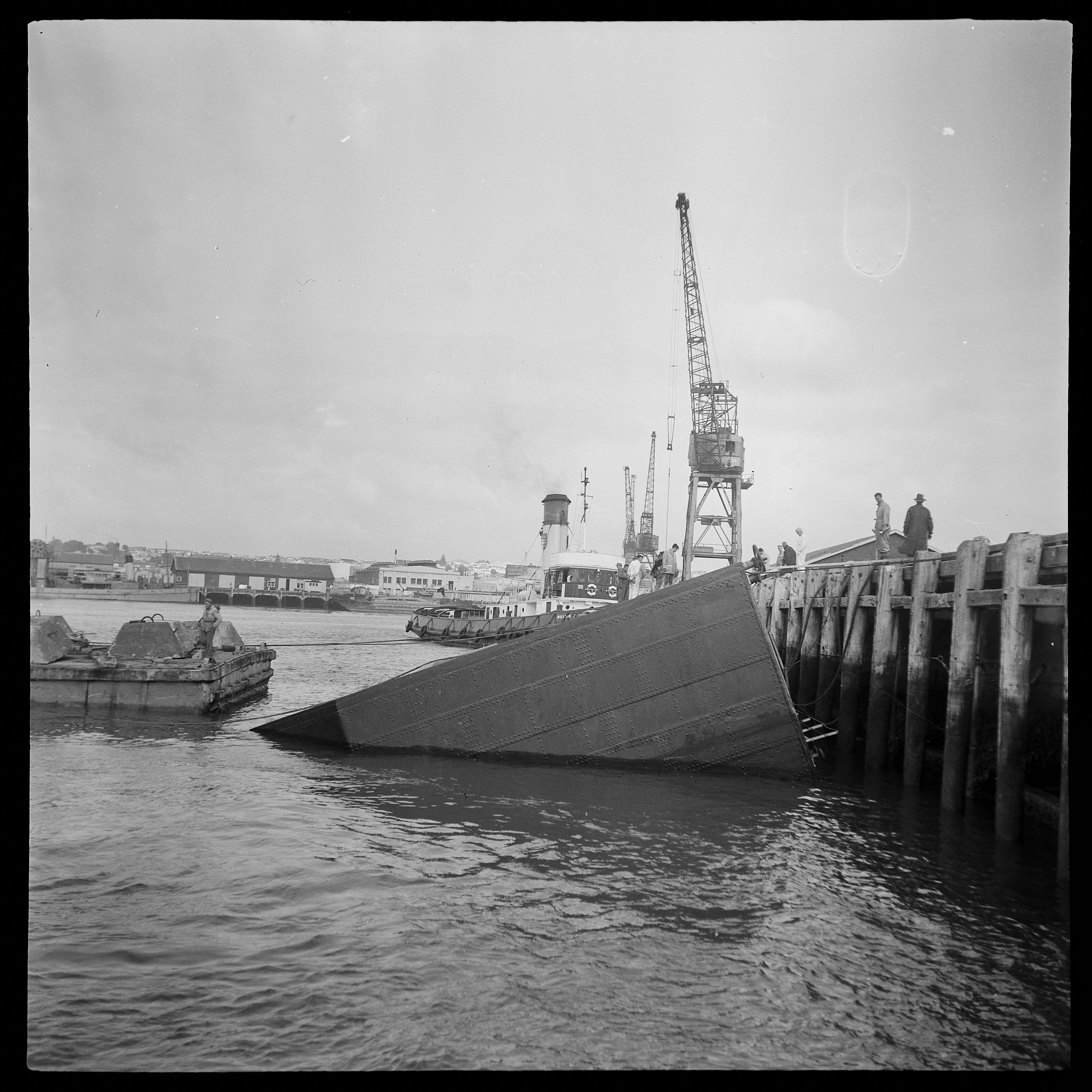 Negative: Auckland Harbour Board - New Zealand Maritime Museum
