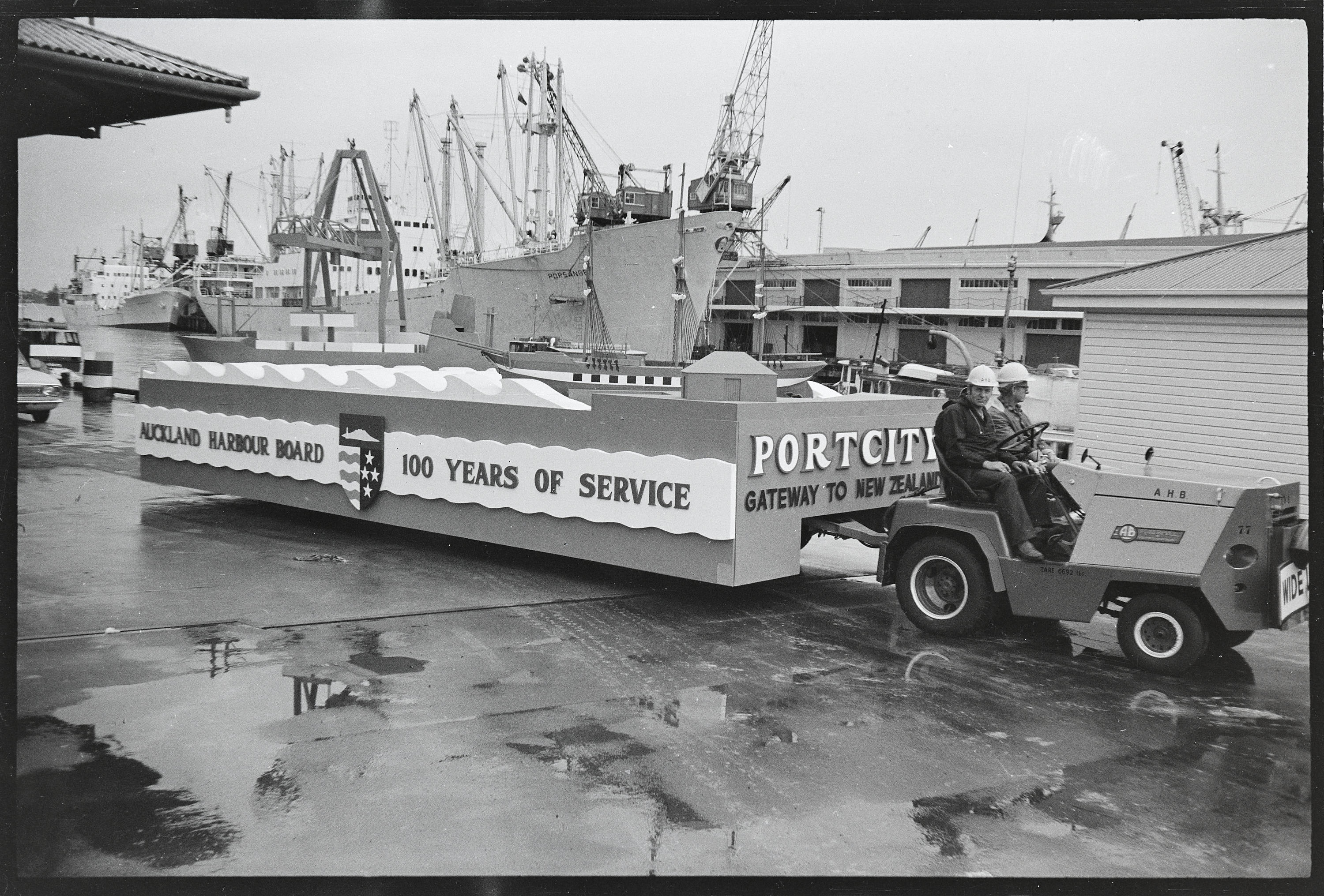 Negative: Auckland Harbour Board - New Zealand Maritime Museum