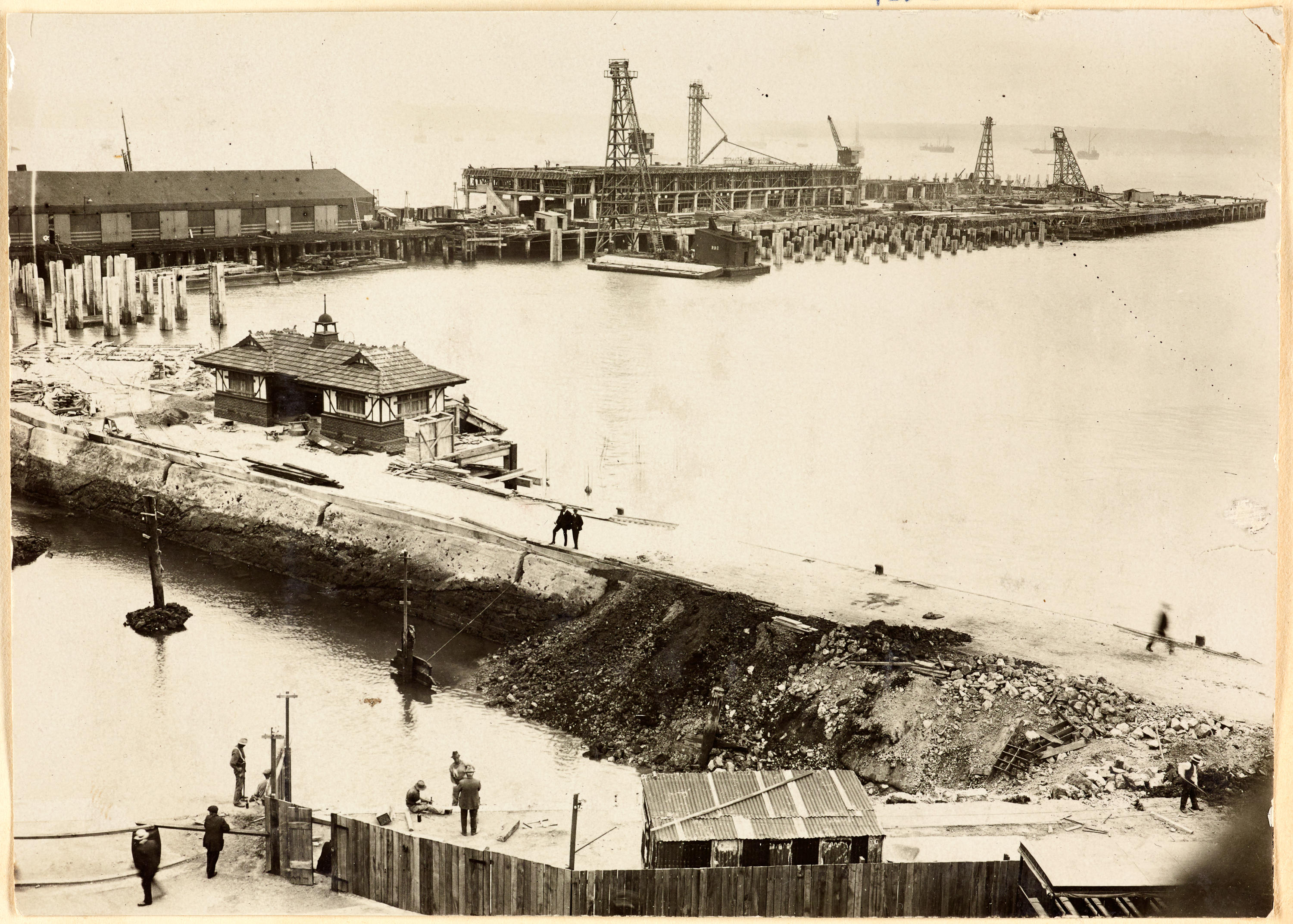 Photograph: K146, Photograph Album No. 10 Auckland Harbour Board ...