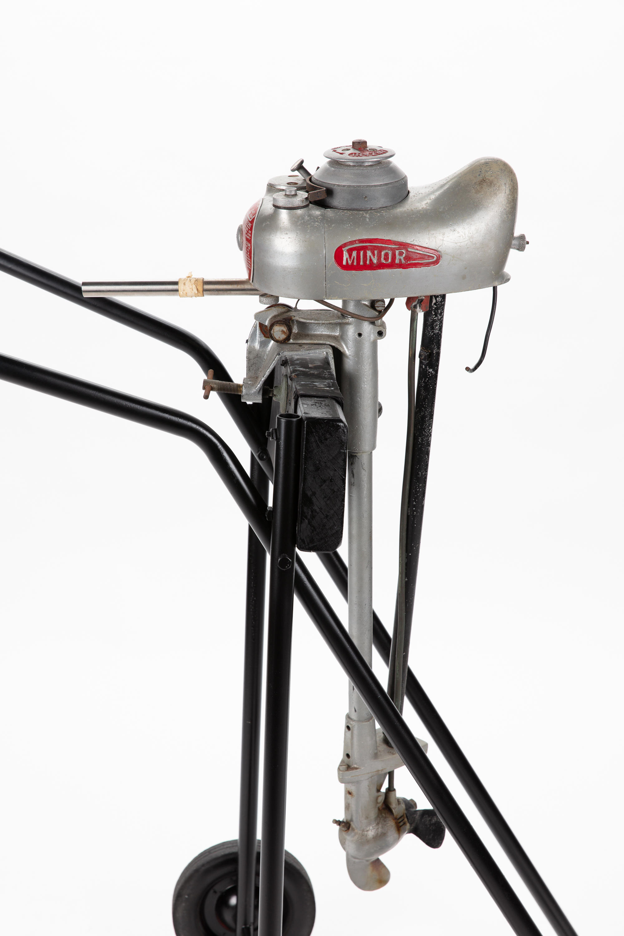 Outboard motor: British Anzani Minor, 1.5 hp - New Zealand Maritime Museum