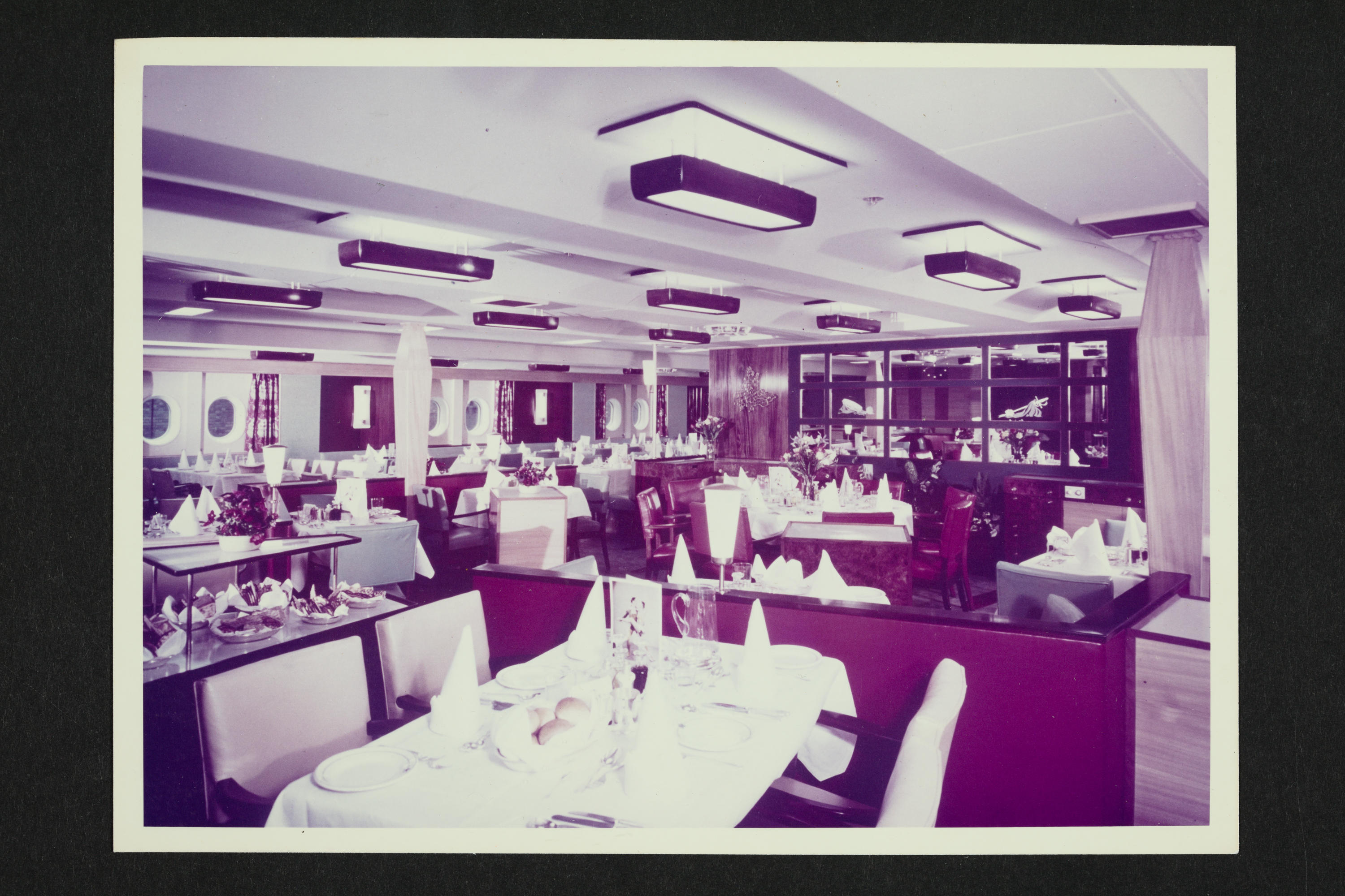 Photograph: MV AKAROA, Restaurant - New Zealand Maritime Museum