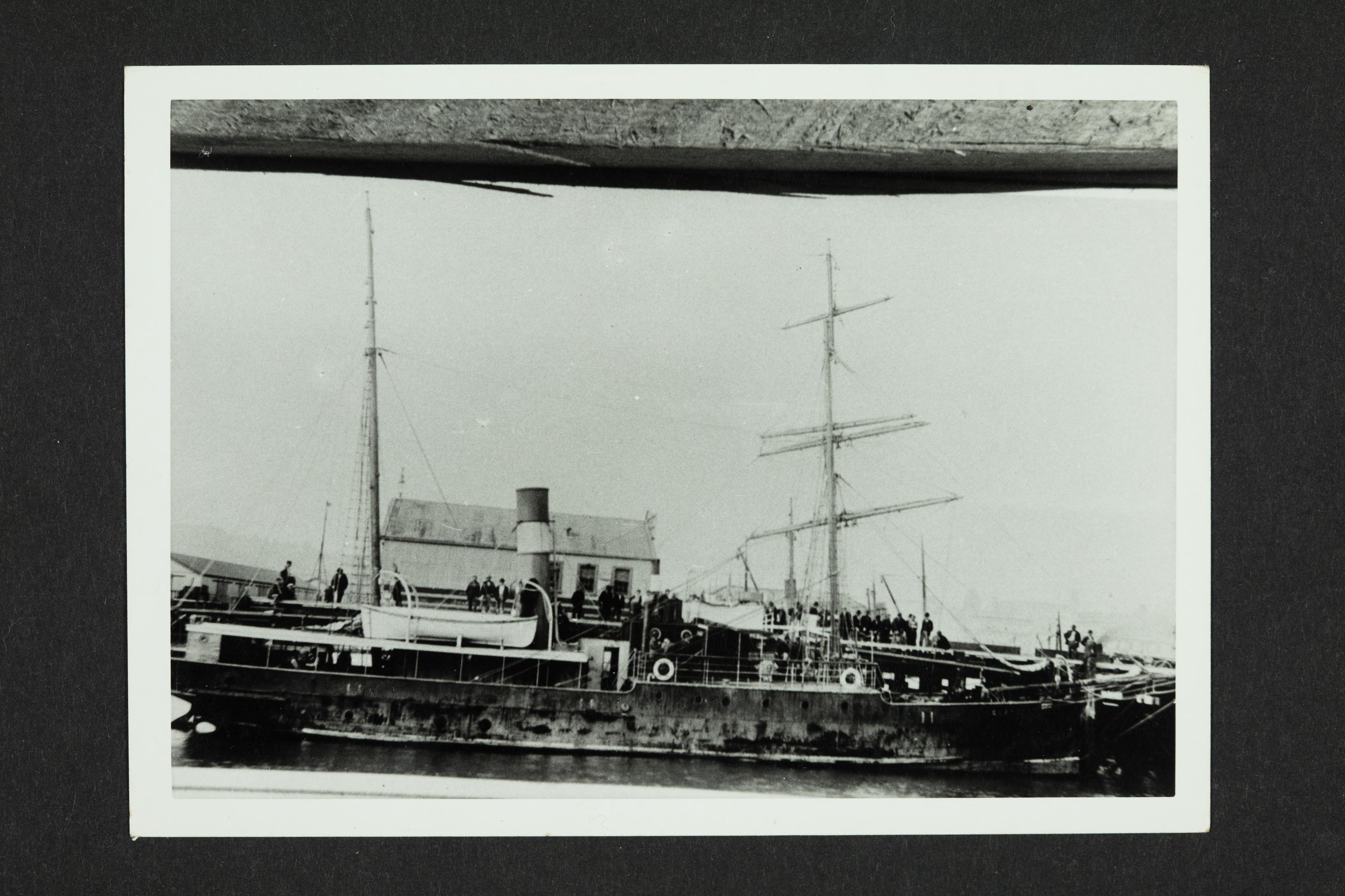 Photograph: CLAYMORE at wharf, Auckland, 1902 - New Zealand Maritime Museum